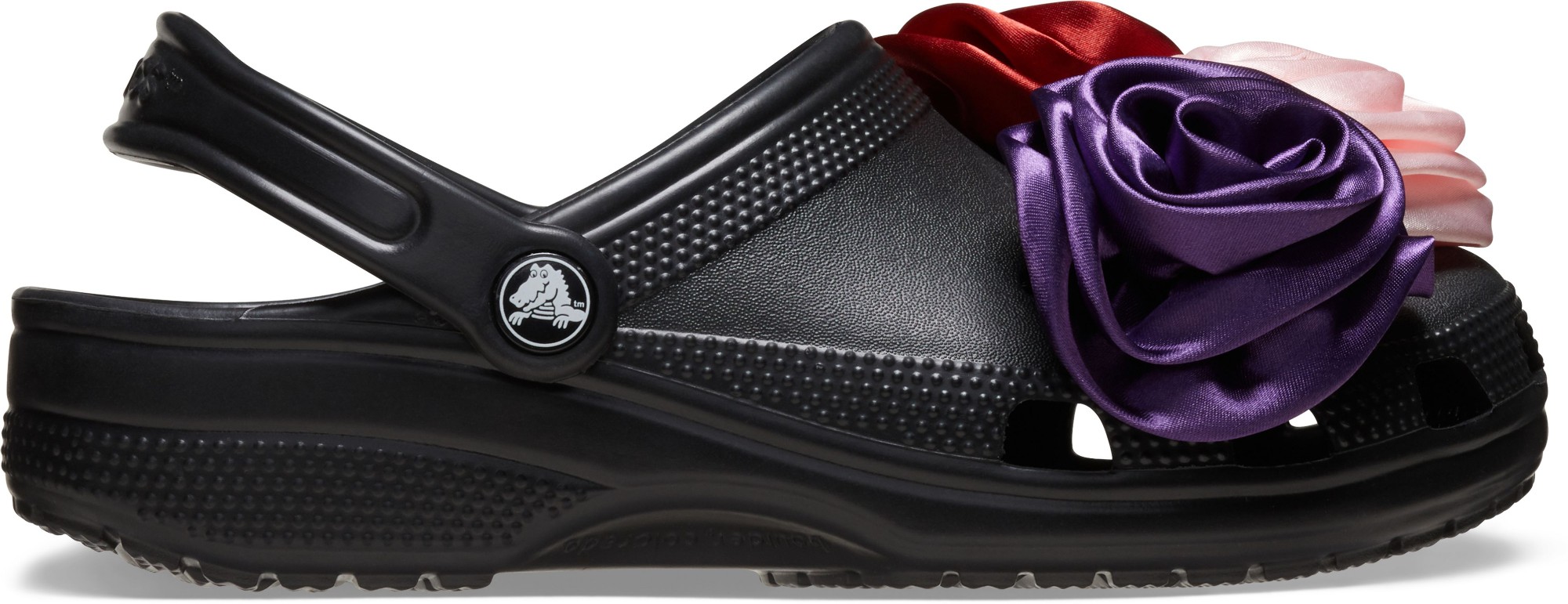 Crocs™ CLASSIC ROSETTE CLOG | crocs.lv